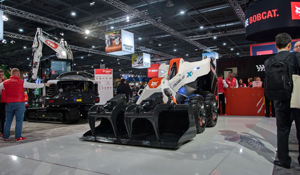 Bobcat debuts electric telehandler concept at Intermat